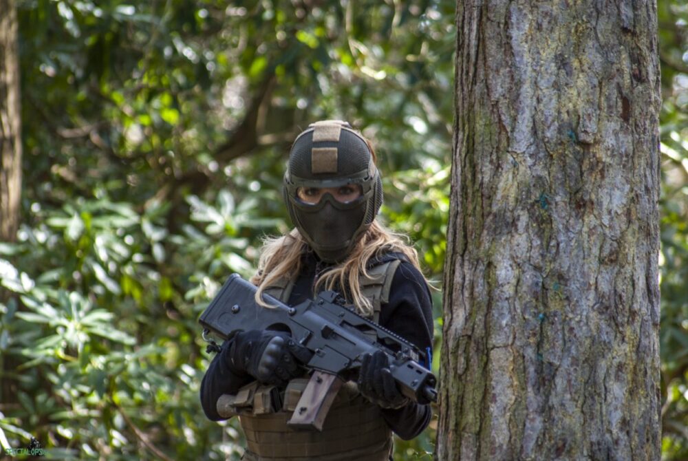 3 Reasons Why Airsoft Night Games Are So Awesome - Verge Campus