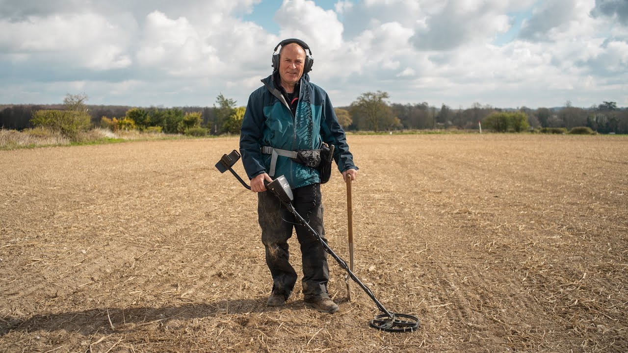How to Choose a Metal Detector for Beginners? - Verge Campus