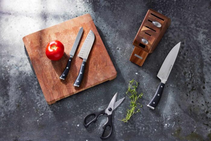 Buying An Expensive Knife Set? 9 Things To Look For To Avoid Any ...