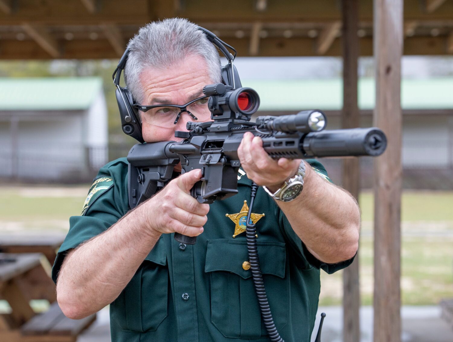 AR-15 Attachments: Customizing Your Rifle For Optimal Precision - Verge ...