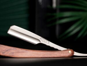 The History and Evolution of Straight Razors ─ A Comprehensive Guide ...